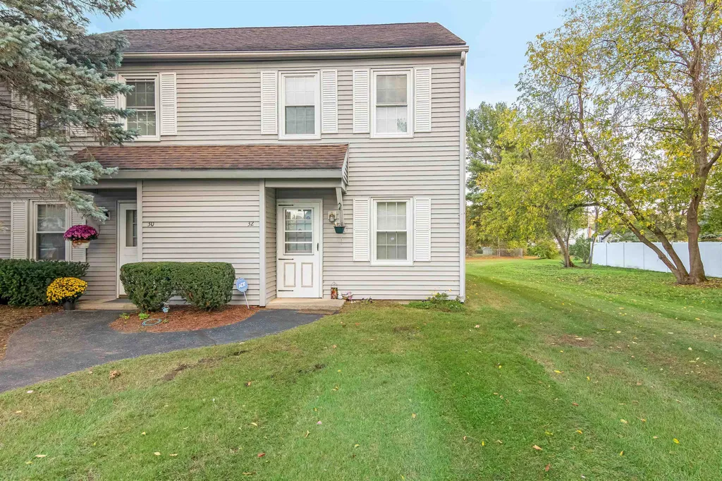 32 Gilbert Square, Milton VT Real Estate Listing | MLS# 4889280 | The ...