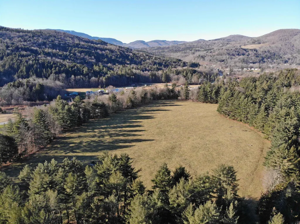 6319 Main Street Waitsfield, VT