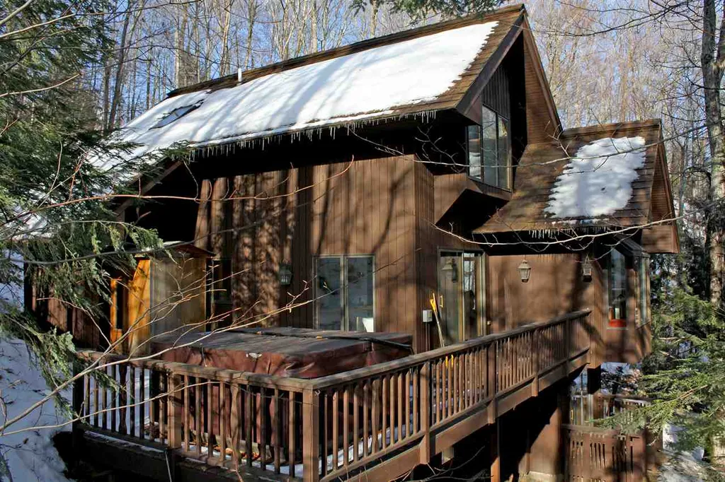 12 Snow Lane Ludlow, VT