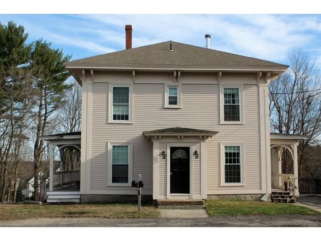 73 Main Street Newfields, NH