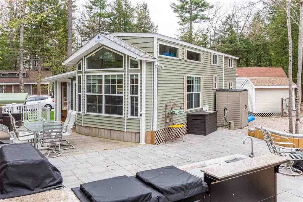 201 Hanson Mill Road, Moultonborough, NH 03254 | 4775416 | Pelletier ...