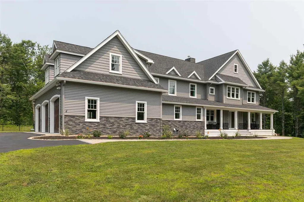 4 Ross Road Rollinsford, NH