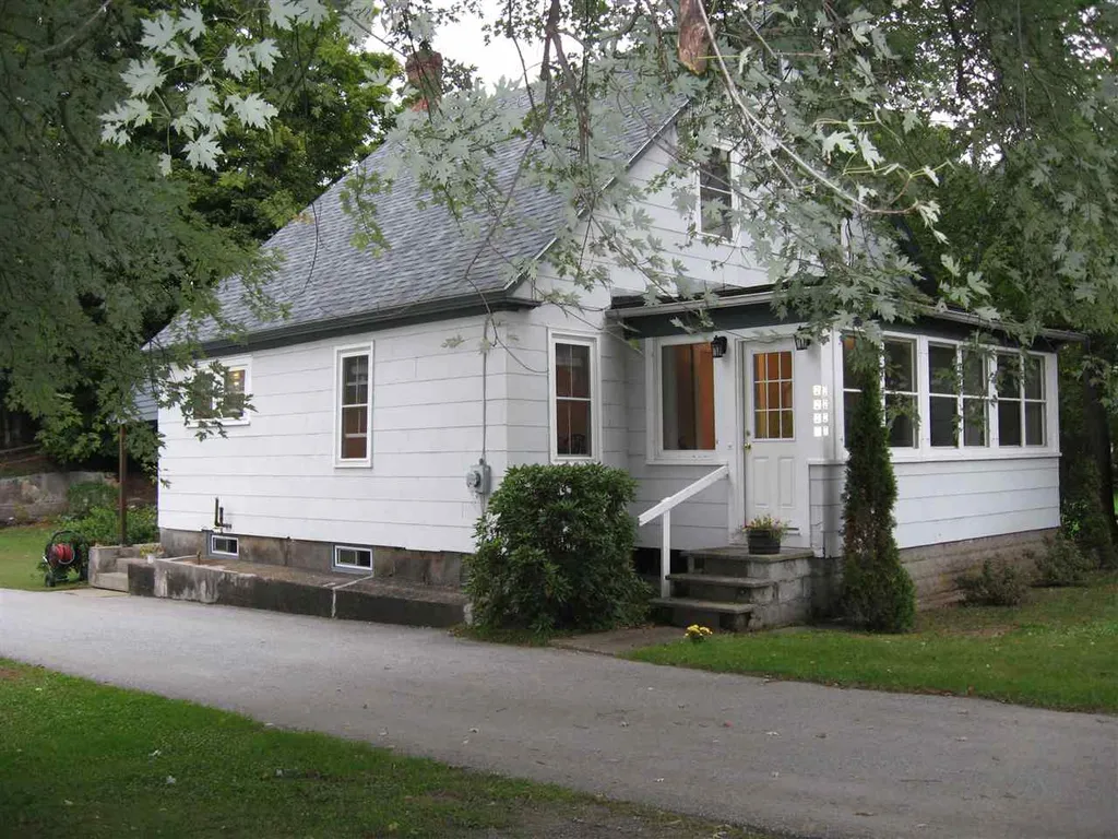 2227 Main Street, Cavendish VT Real Estate Listing | MLS# 4758030 | The ...