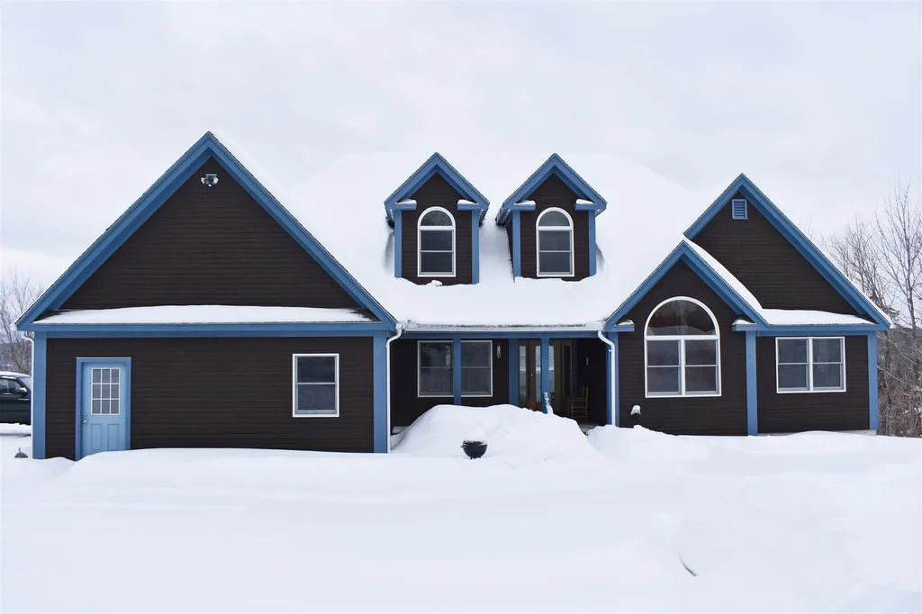 1219 Vt Route 111 Morgan, VT Vermont| Real Estate Agency Serving St ...