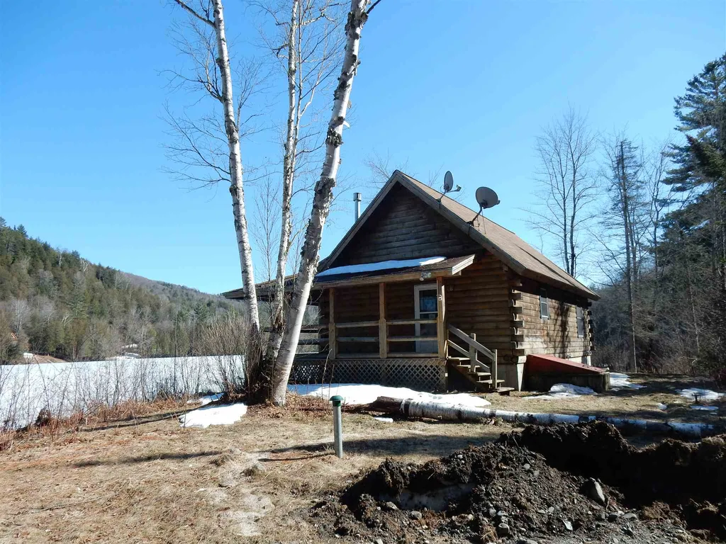 604 Vt Route 14 N Craftsbury, VT