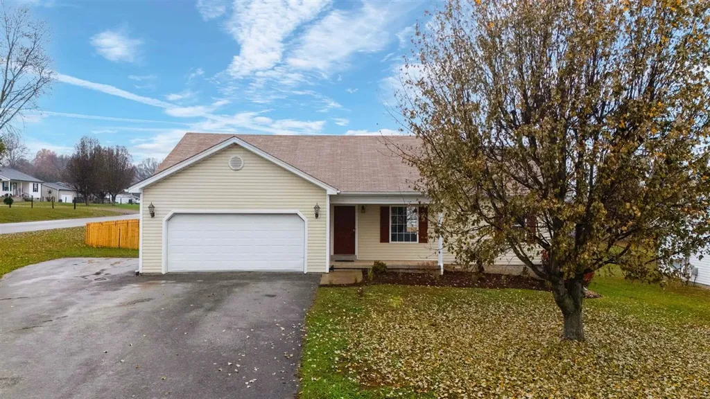 1201 Salem Circle, Bowling Green, KY 42101 | Ra20260499 | Benchmark ...